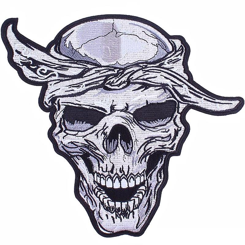 Ryggmärke Dödskalle Med Bandana | Skull Cult